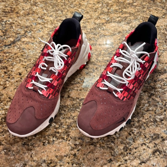 Nike | Shoes | Mens Nike Theth Size 13 Redrust | Poshmark